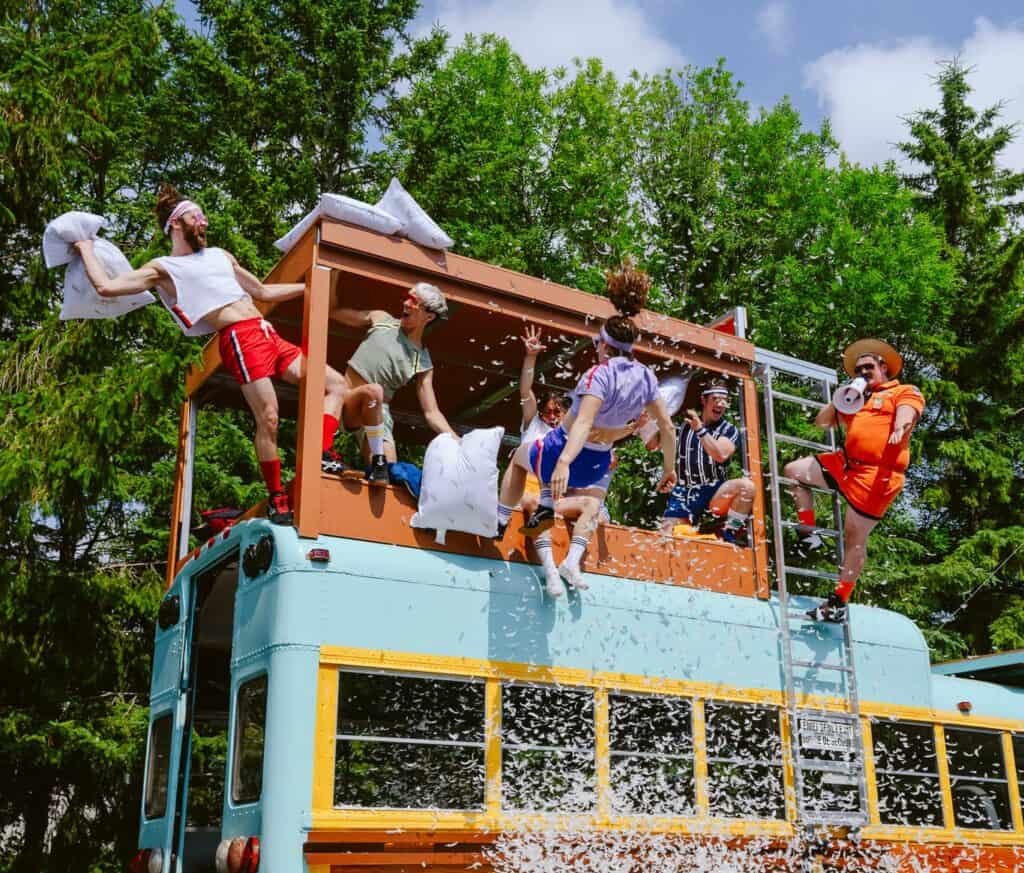 Circus and dance shows｜Outdoors this summer - Tourisme Laval